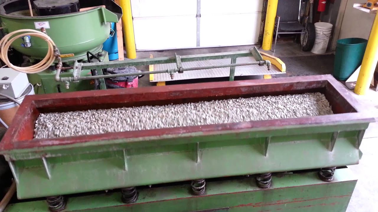 Advanced Finishing 8 CU' Vibratory Tub - YouTube