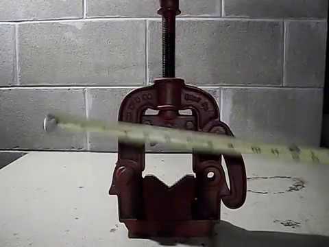 Reed No. 21 Pipe Vise. - YouTube