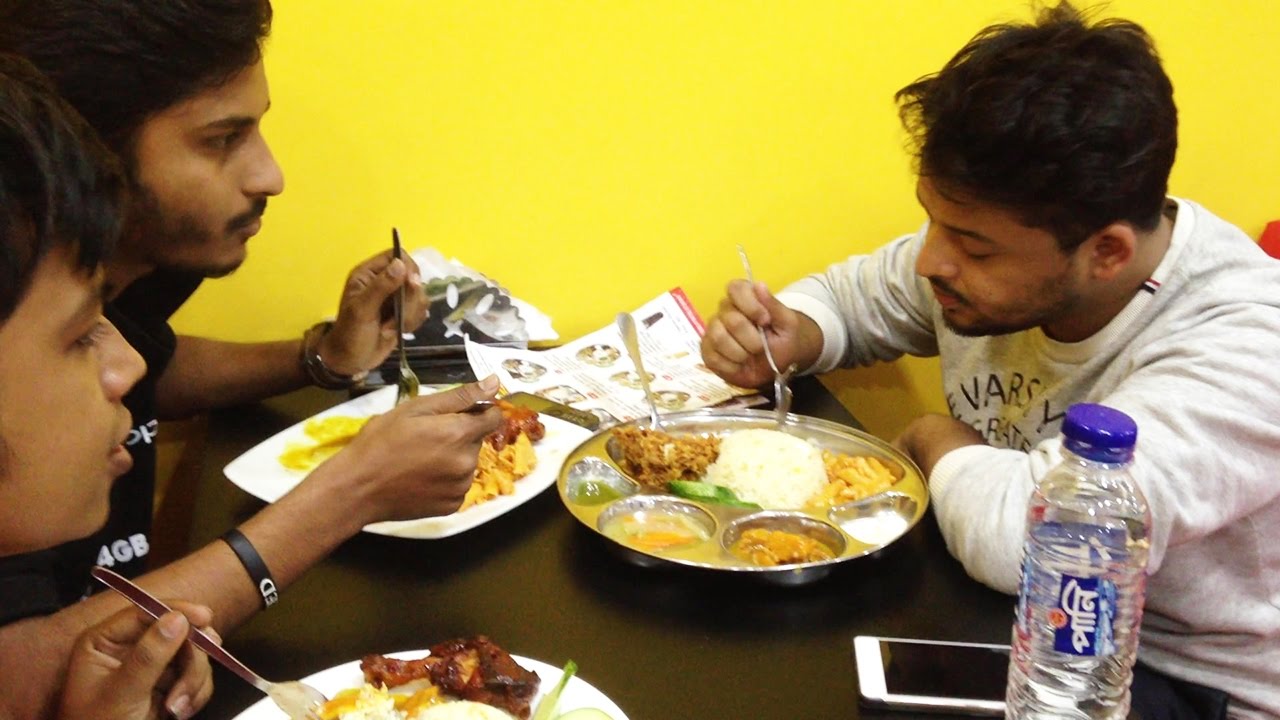 Shyamoli Square Food Court | Shyamoli Square | Low Budget Good Food ...