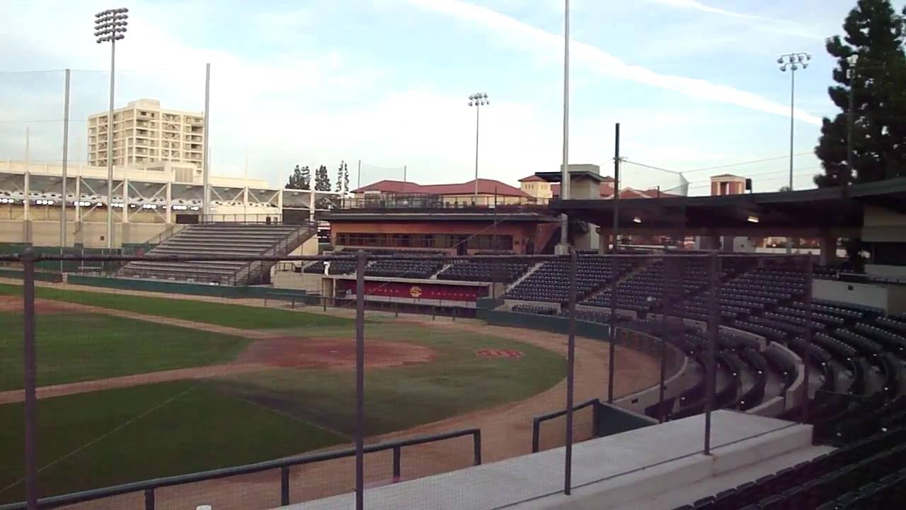 USC Baseball Stadium - YouTube