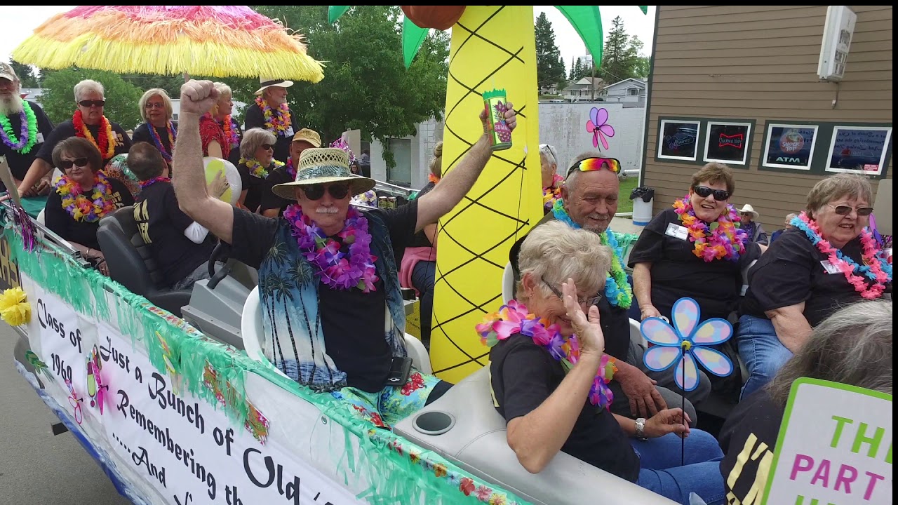 50th Class Reunion Float gets Best of the Best Parade Award! - YouTube
