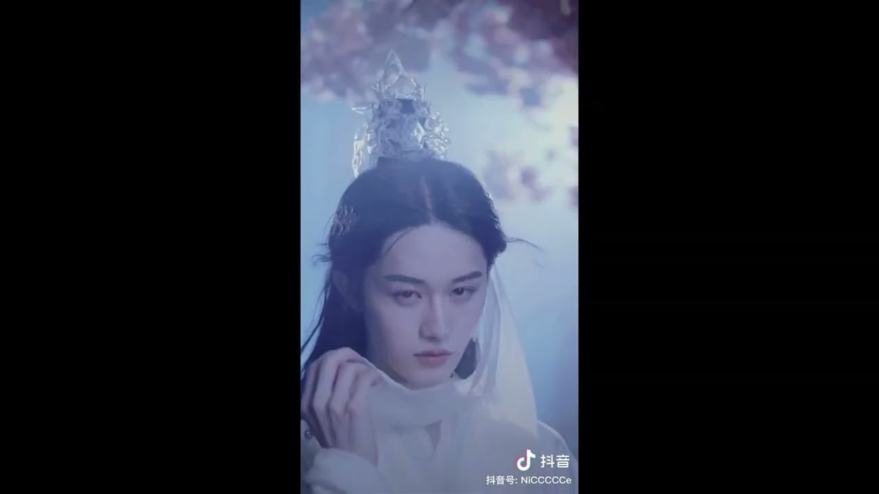 #98 - Androgynous model Tang Shihao [Douyin Compilation] - YouTube