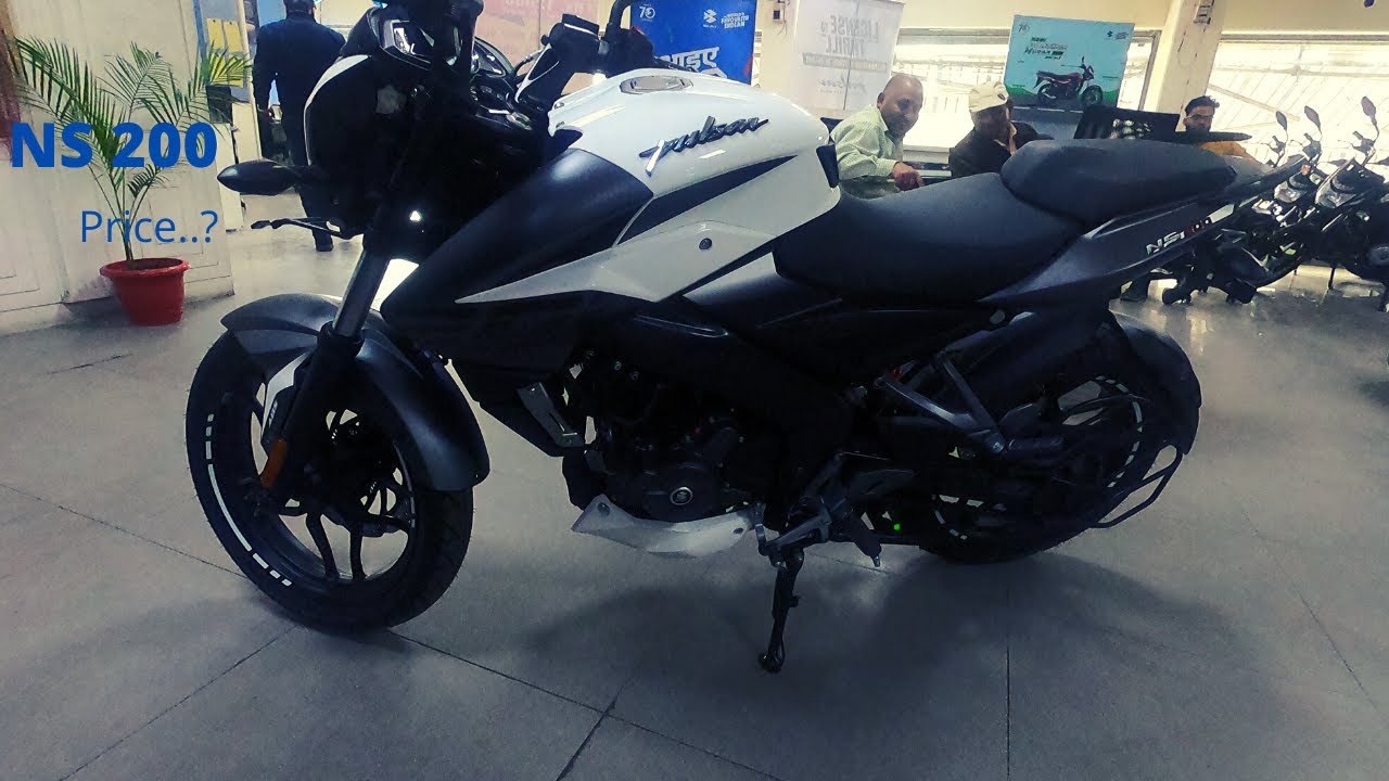 Bajaj Pulsar NS 200 Fi BS 6 2020 Price Features | Sports Bike | Street ...