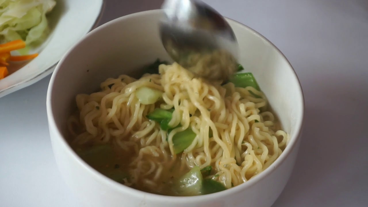 Indomie Sayur Nikmat Sehat - Cocok Untuk Santapan Di Musim Hujan - YouTube
