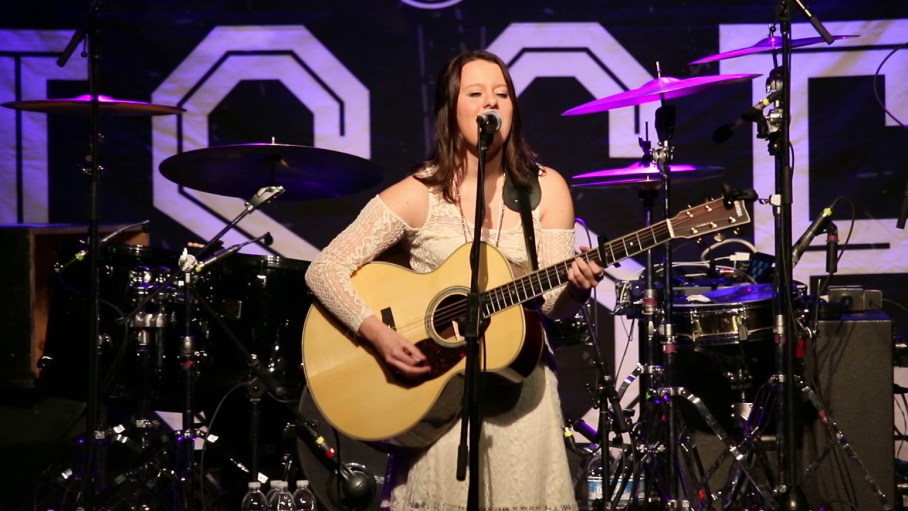 Chelsea Atkinson, Liverpool, Ice Snow 30 Below, Enter and Exit - YouTube
