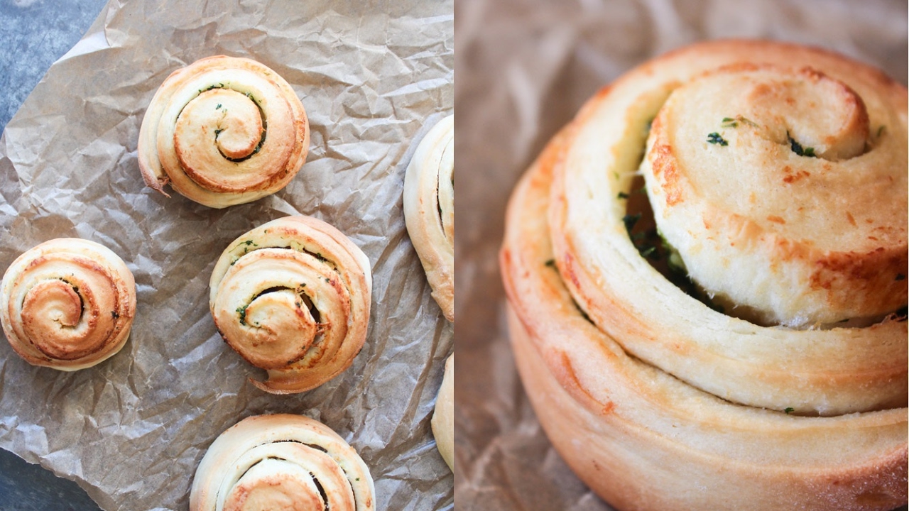 How To Make Soft Garlic And Parmesan Bread Rolls (Pinwheels) - By One ...