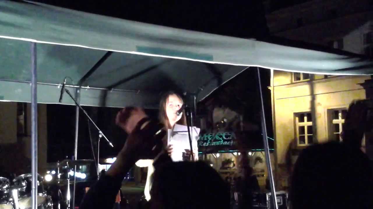 Wiktoria Malinowska - Koncert Charytatywny dla Marcelka - Mikołajki 17 ...