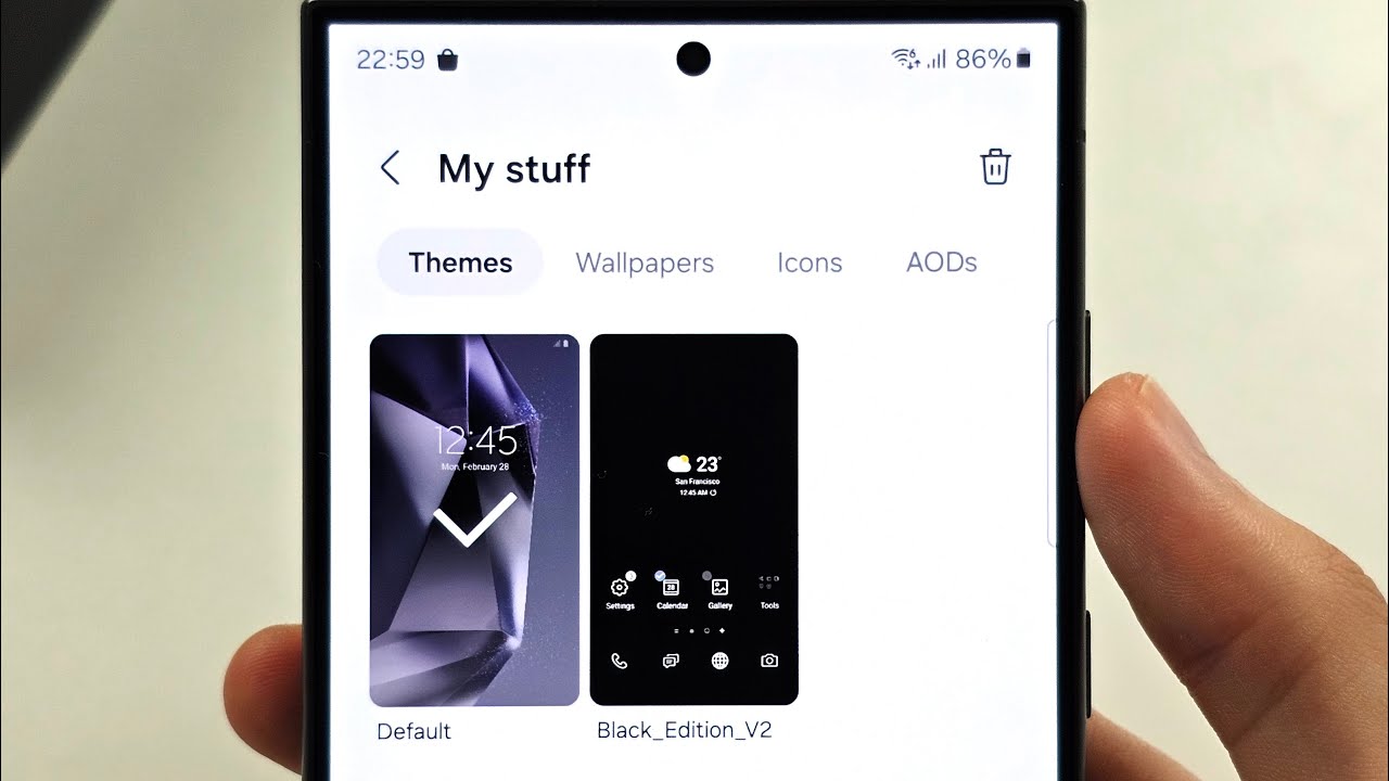 How To Change Theme on Samsung Galaxy S24 Ultra - YouTube