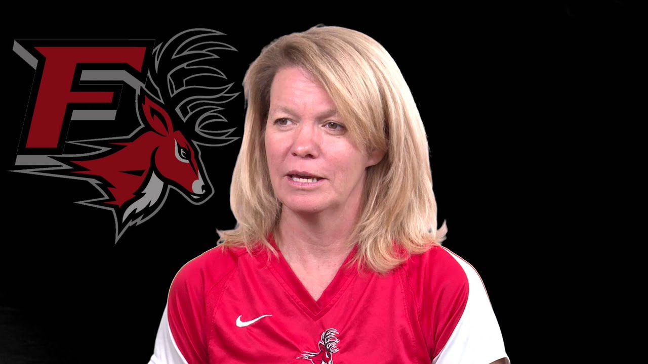 Field Hockey's Jackie Kane Remembers the Series with California - YouTube