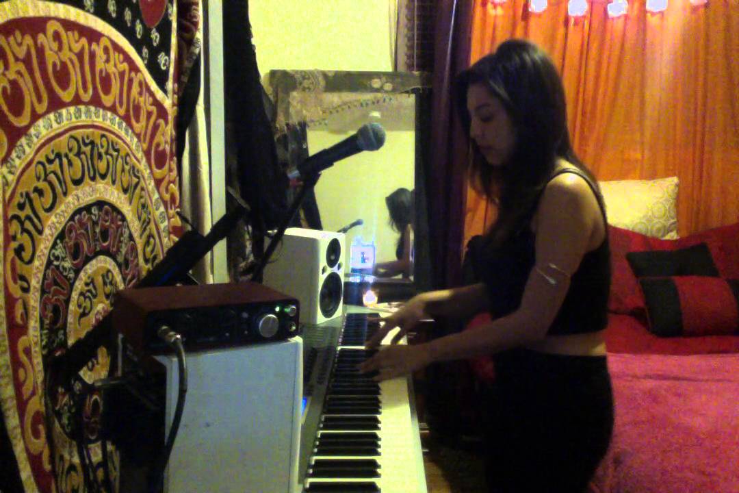 M83 Female Keyboardist Audition - YouTube