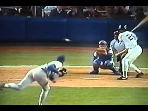 Ken Griffey Jr. & Sr. Highlight Yankee Stadium Catches - YouTube