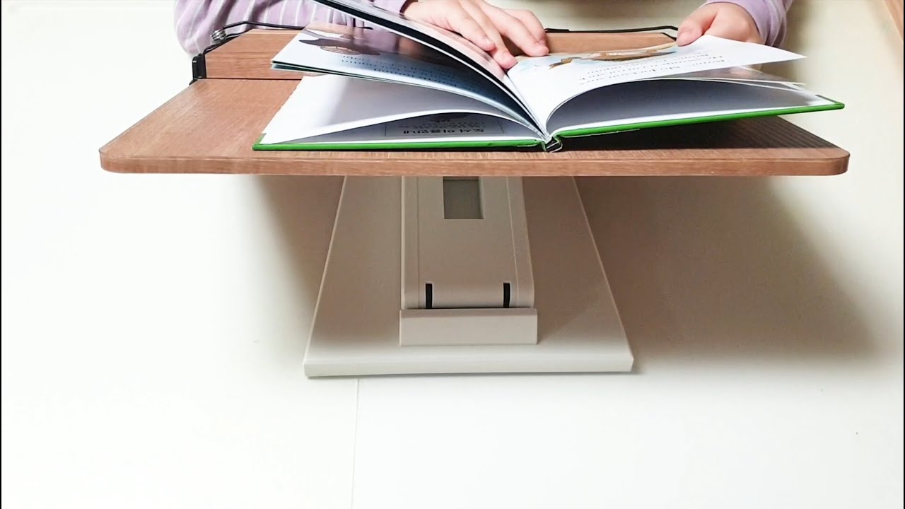 Penguin Young Readers Level 2 : GET A HIT, MO!｜Read Aloud - YouTube