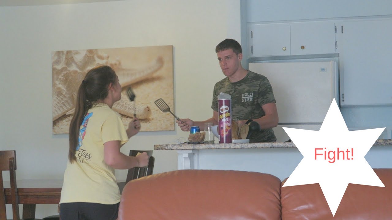 Boyfriend vs Girlfriend FIGHT! - YouTube