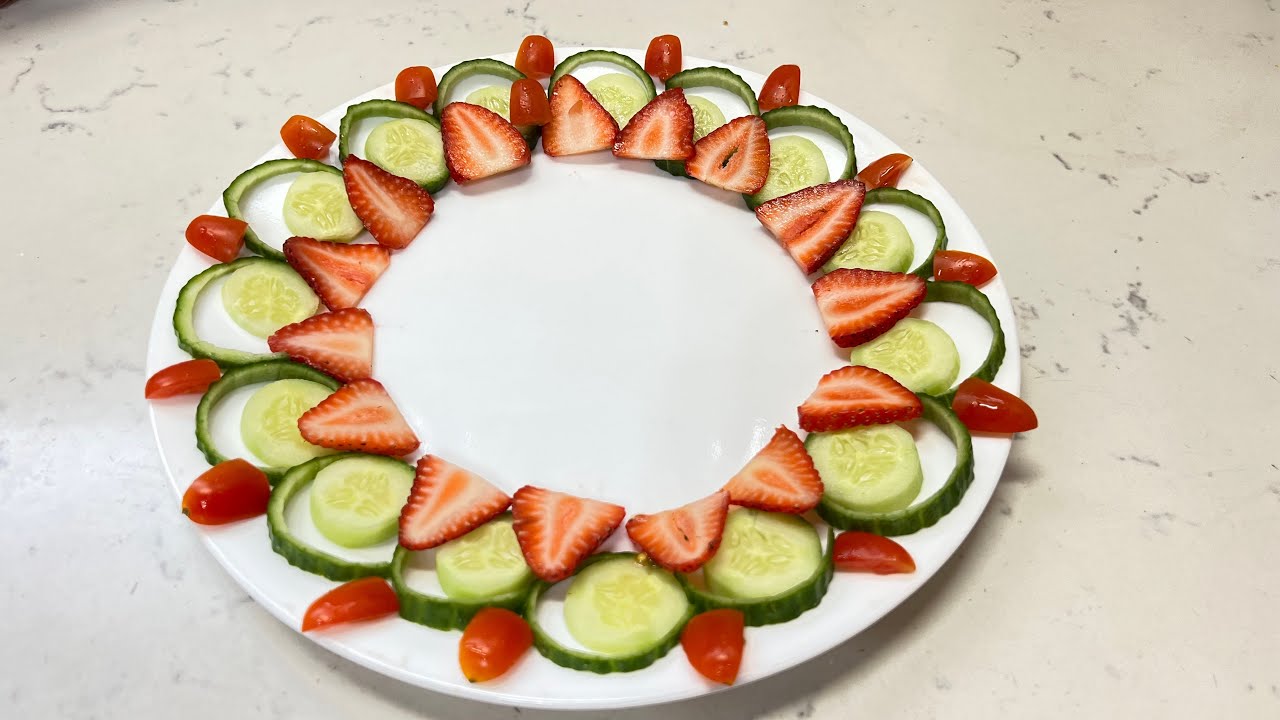 Salad Plate Decoration Idea#จัดจานผลไม้ #จัดจานอาหาร #foodie #foodlover ...