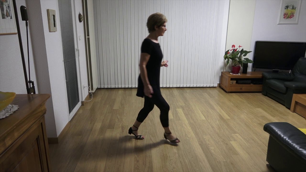 DO SI DO ( AB) - Line Dance - YouTube