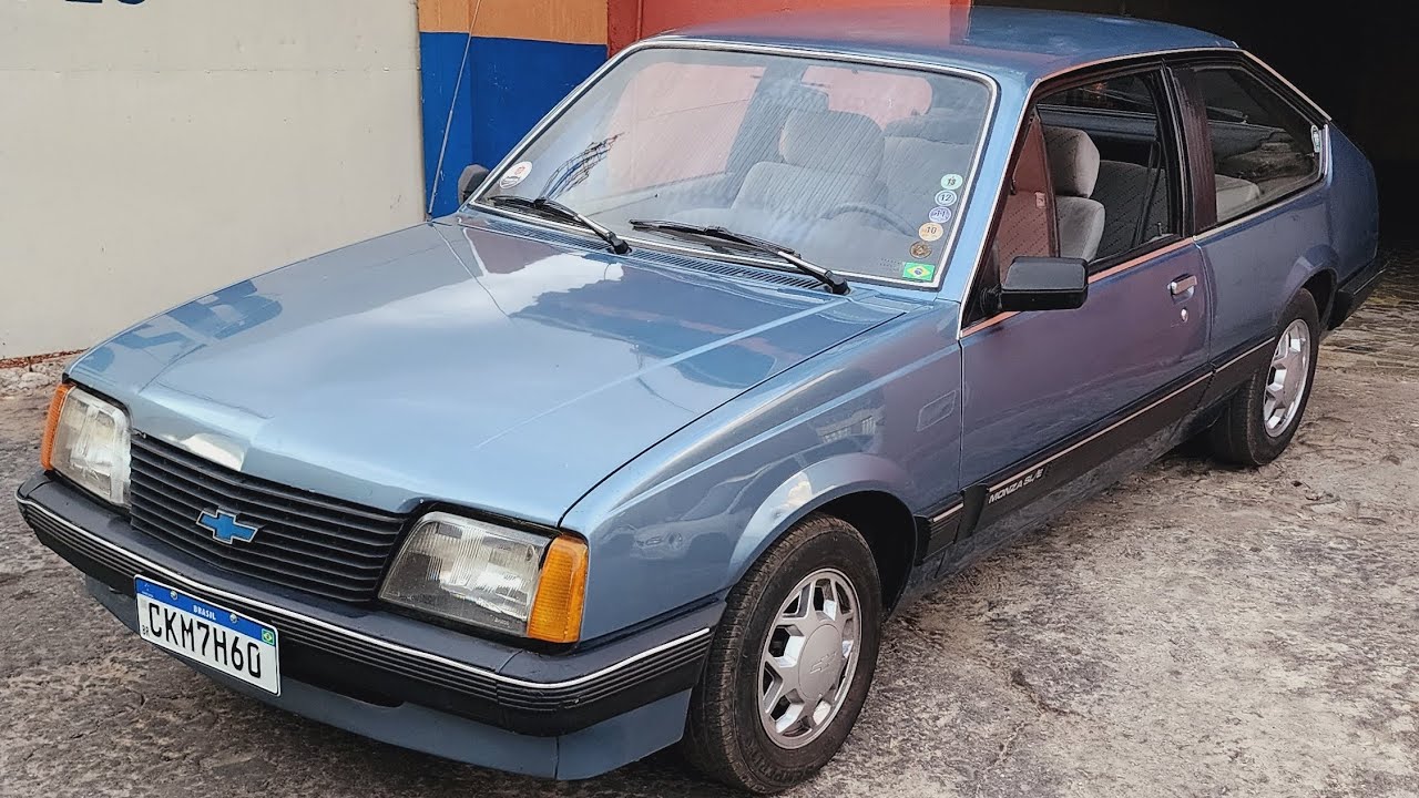 Monza Hatch 1.6 1982 ( Primeira Versão do Monza no Brasil) - YouTube