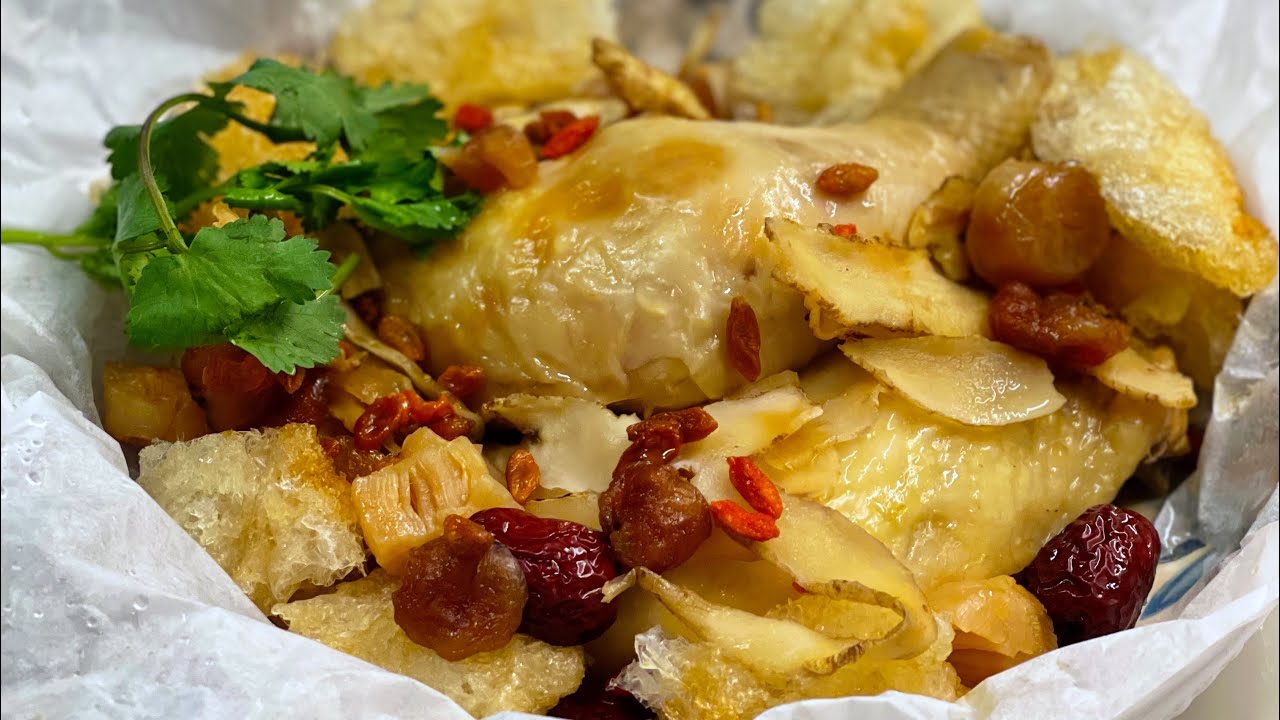 How to cook Emperor Chicken with Fish Maw - YouTube