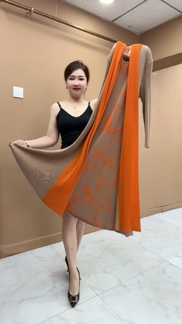 Ladies pure cotton ambrela with stylish muflar #fashiontrands # ...