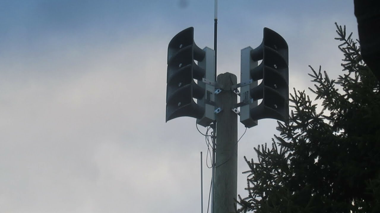 Federal Signal DSA 4x2 Siren In Spring Lake, NJ 4/10/22 - YouTube