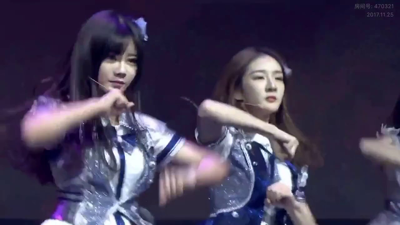 BEJ48 DNF嘉年华2017《正义之手》 - YouTube