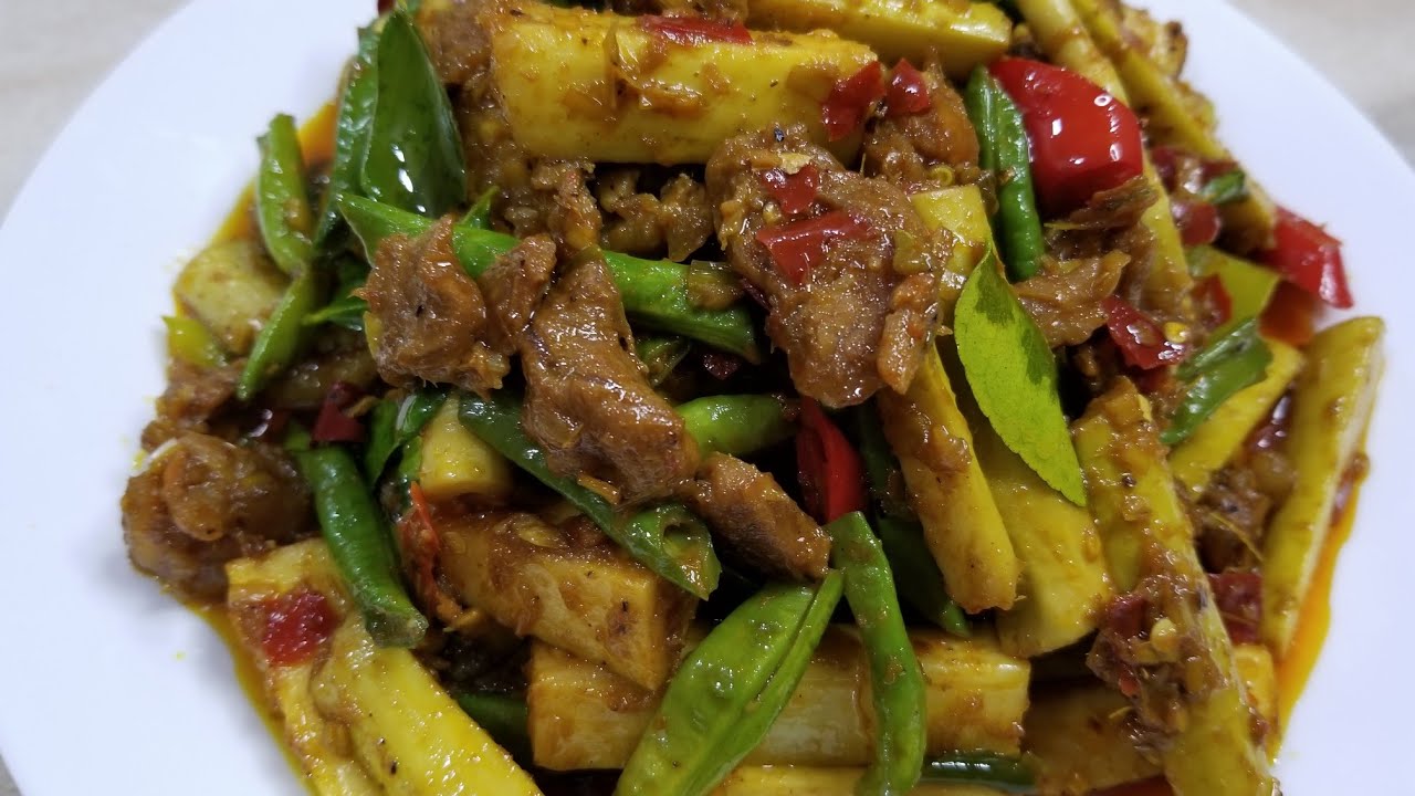phat phet daging ala thai.. - YouTube