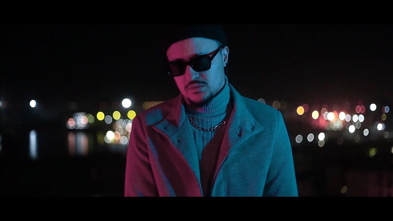 El Guapo - Space (officiel music video ) - YouTube