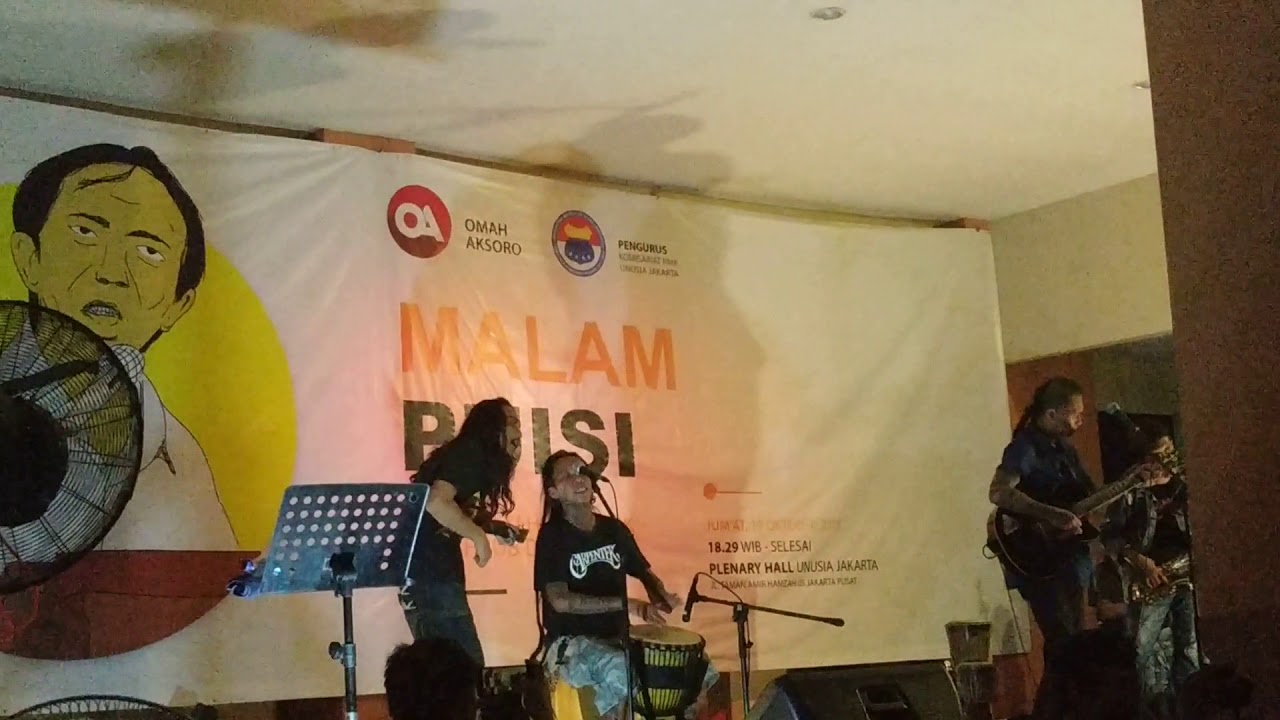 Marjinal band "luka kita" (unusia jakarta ) - YouTube