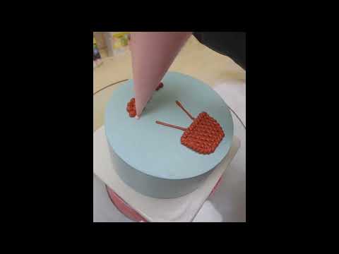 Eng oson uslubda tort bezatish