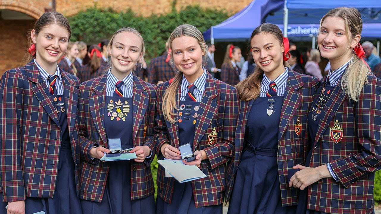 Prefects and Student Leaders Induction Service 2019-2020 - YouTube