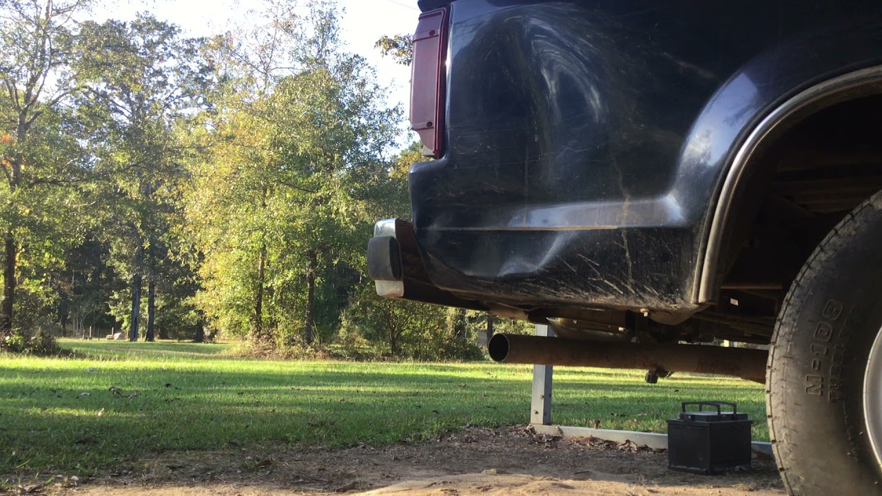 1989 ford ranger startup and revs with 2.9L V6 factory exhaust - YouTube