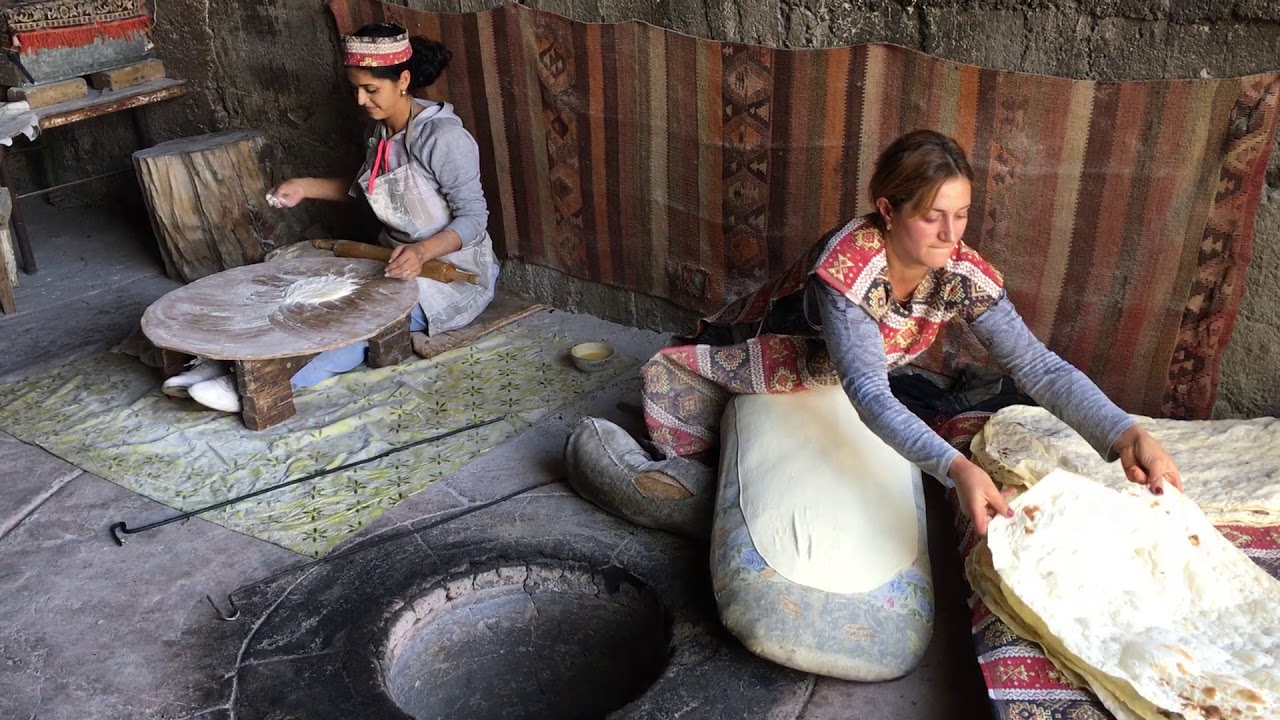 How lavash is made - YouTube
