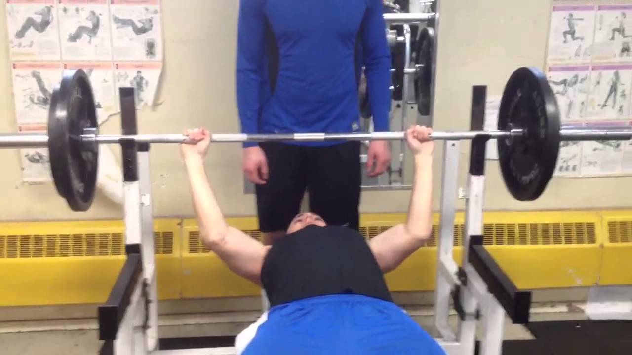 205 lbs bench x 9 reps - YouTube