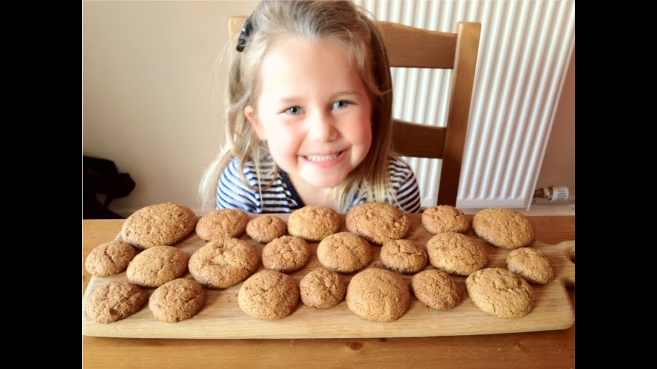 HOMEMADE GINGER BISCUITS YouTube homemade-ginger-biscuits-youtube