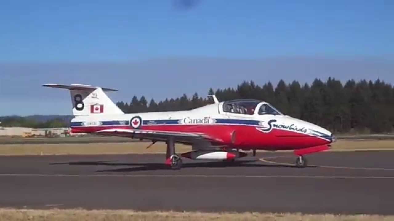 Canadian Snowbirds - YouTube