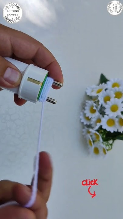 EASY WOOLEN FLOWER PATTERN MAKING TUTORIALS - YouTube