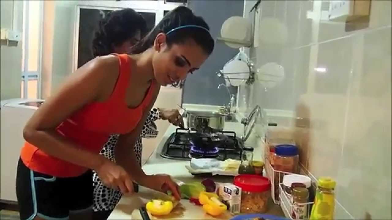 Singapore - Rathi Menon [OFFICIAL MISS UNIVERSE INTERVIEW] - YouTube