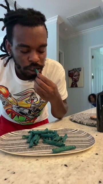 Most Expensive Hand Model Holds Feastables #shorts #viral - YouTube