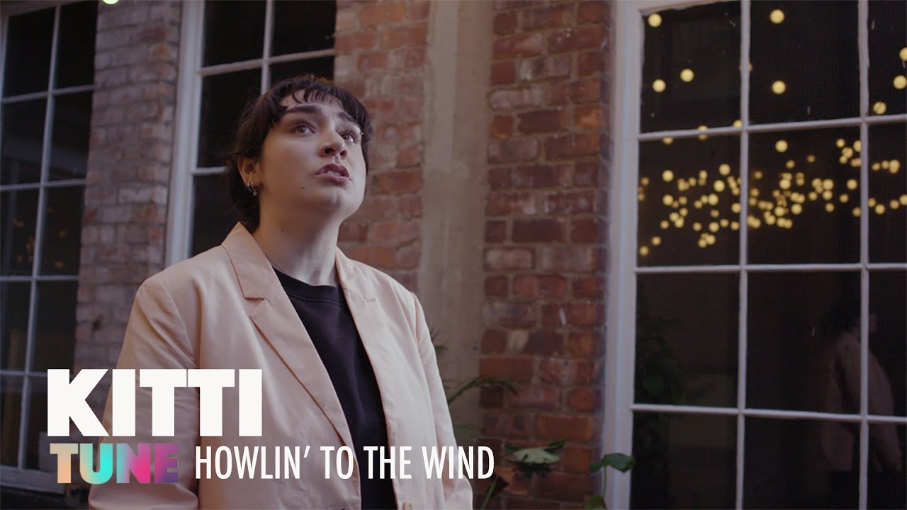 Kitti Performs Wonderful World | TUNE | Howlin' To The Wind | BBC ...