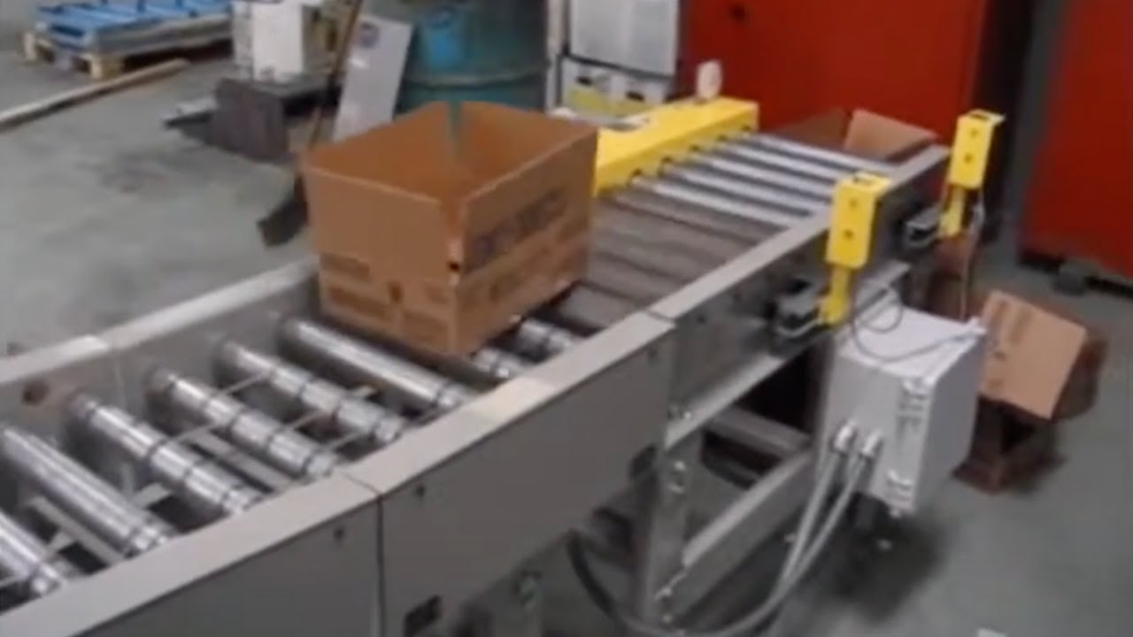 Full Case Infeed to Case Taper Conveyor System - YouTube