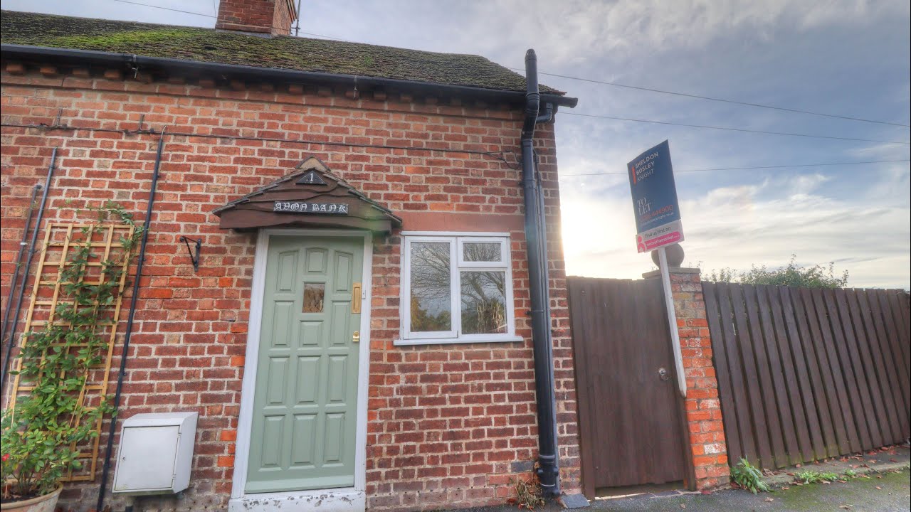 Avon Bank, Pershore - YouTube