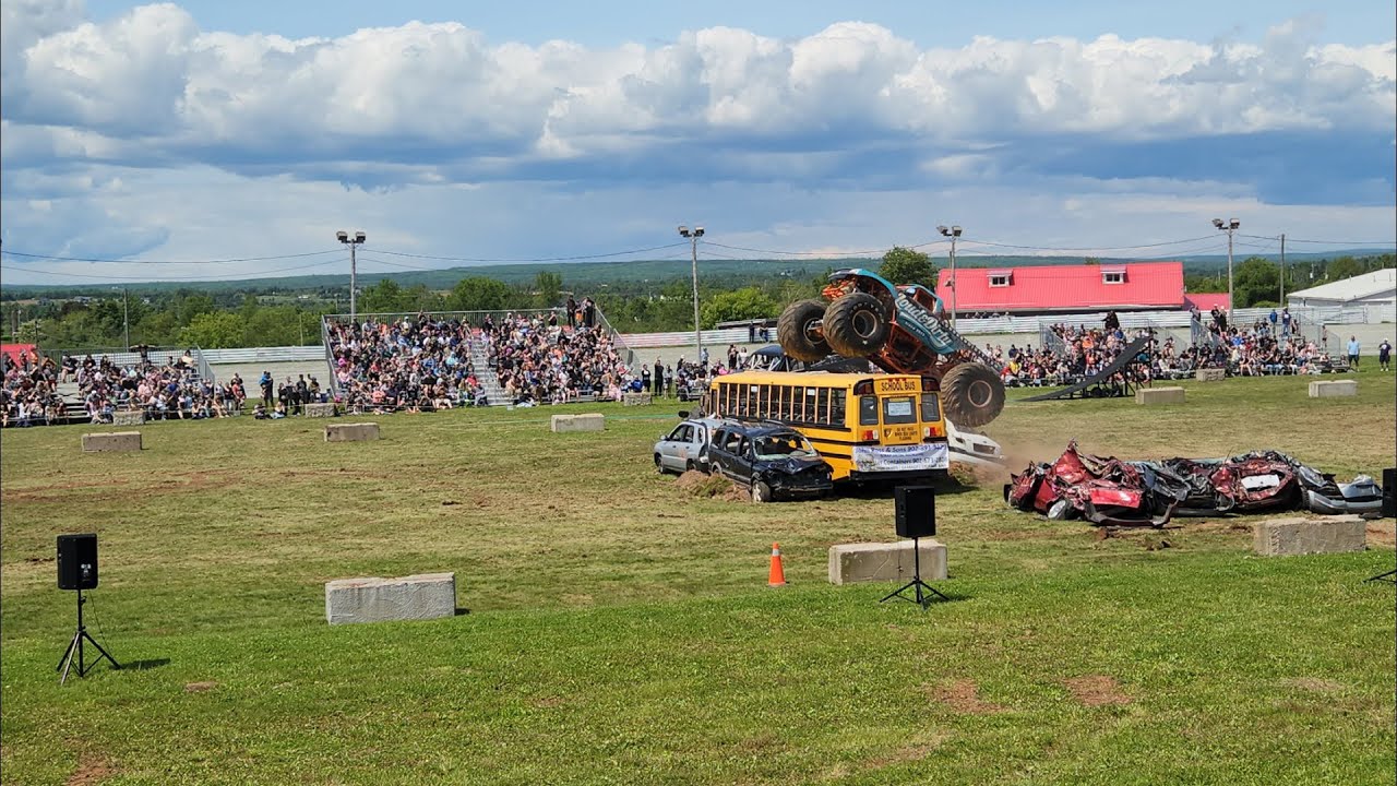 Monster Madness tour 2025 Truro Full show #1 - YouTube