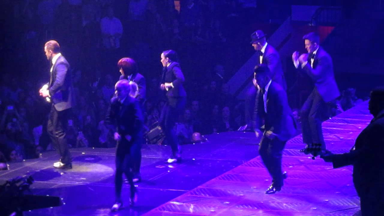 Justin Timberlake MSG 2-20-14 "DON'T HOLD THE WALL" - YouTube
