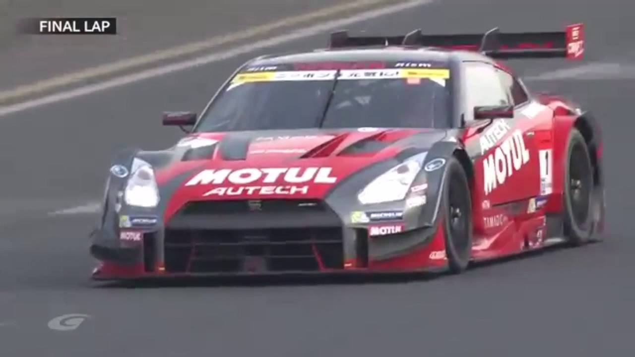 SUPER GT 2015-2016 GT-R名場面集 - YouTube