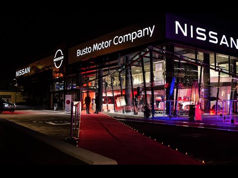 Busto Motor Company svela il nuovo concessionario Nissan - YouTube