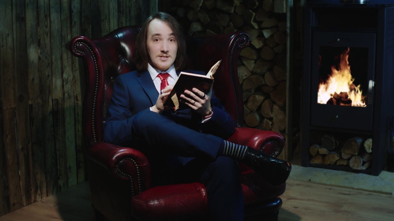 Howy Bratherton Reads Your Favourite Songs - YouTube