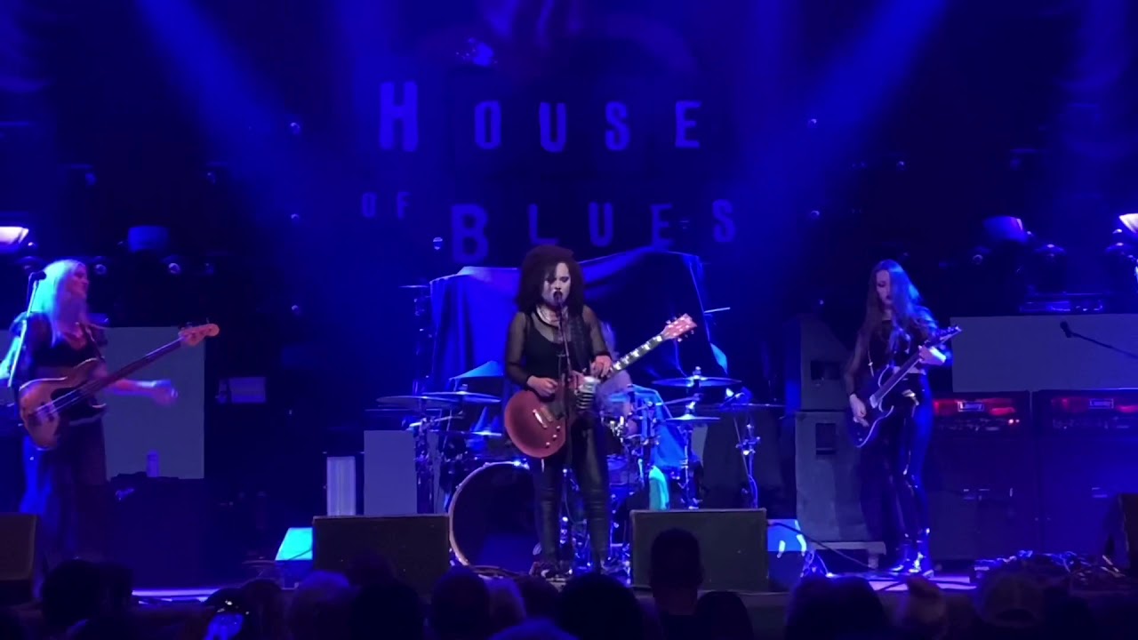 Plush band - Sober (LIVE) House of Blues Myrtle Beach 2021 - YouTube