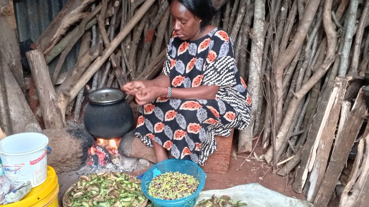 African village cooking//cooking our traditional food for dinner - YouTube