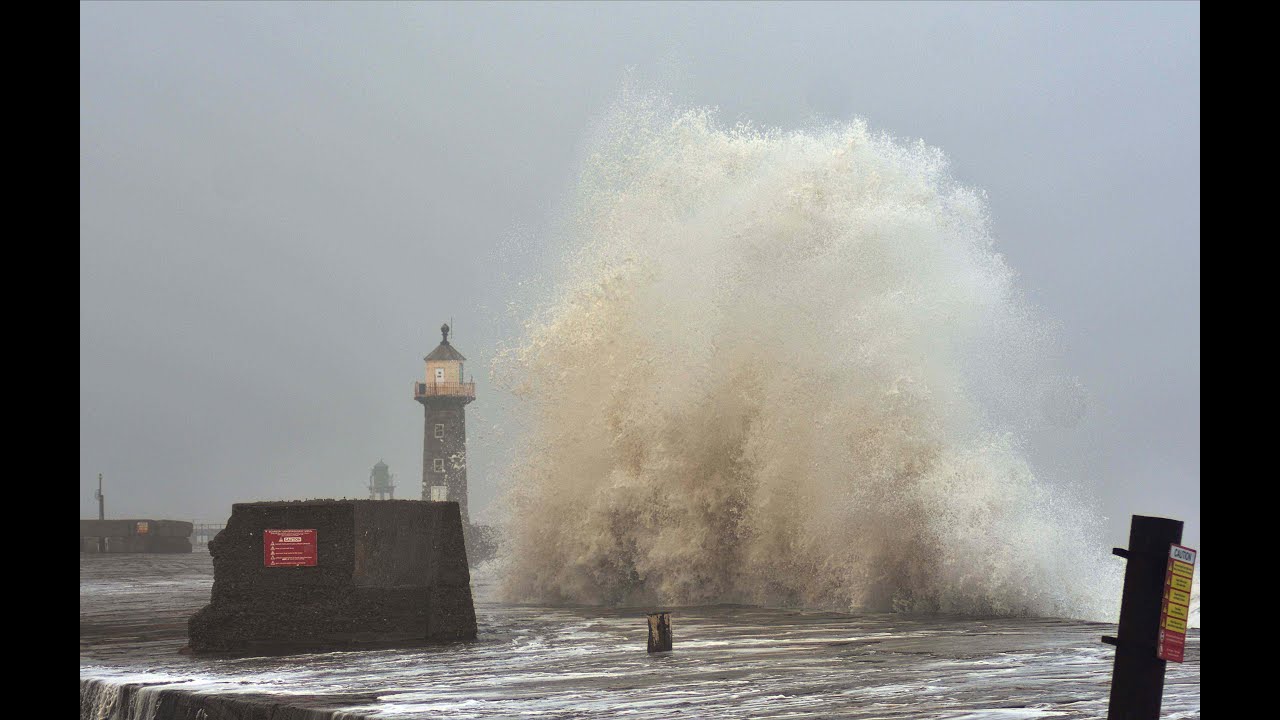 Storm waves at Whitby (Massive) - YouTube
