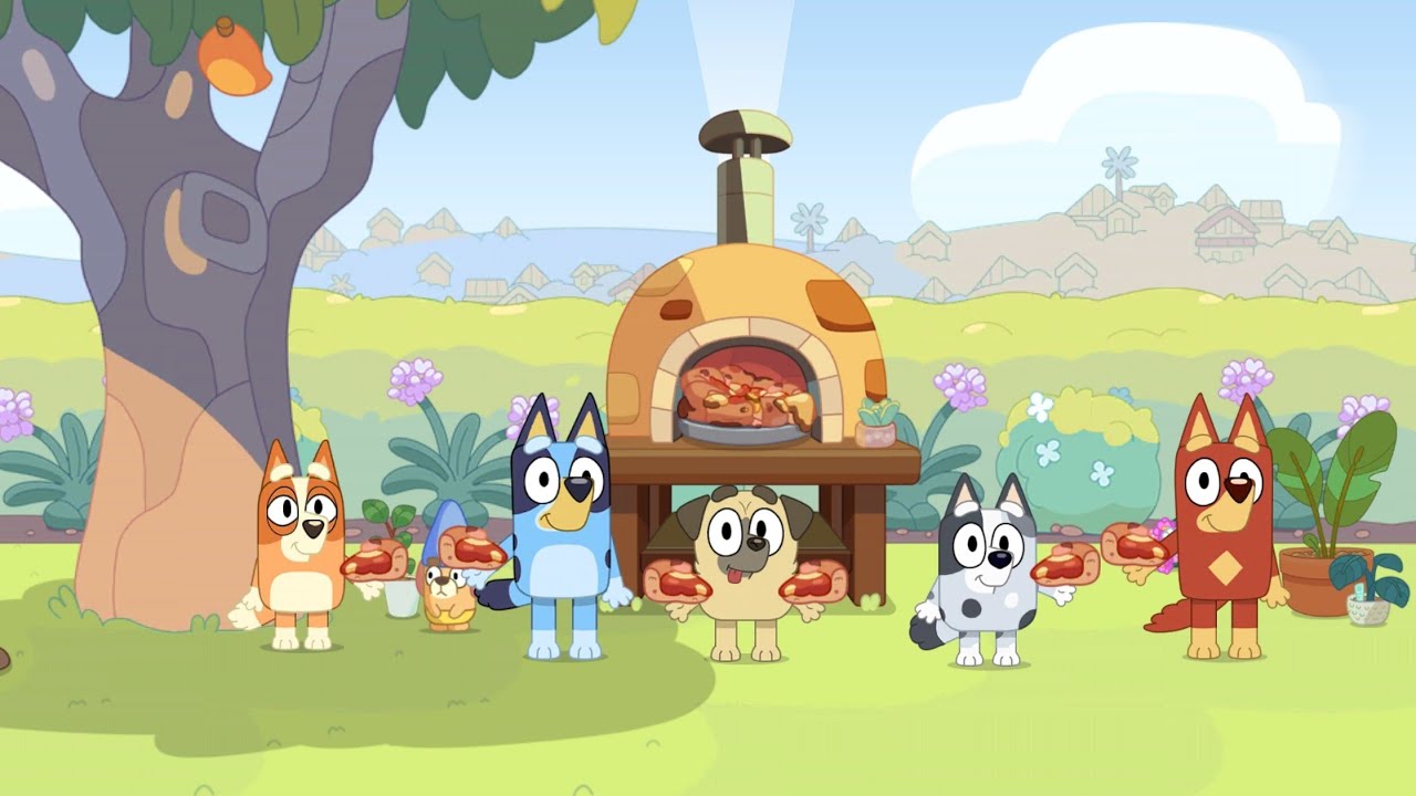 Bluey, Bingo Buddy Muffin and Rusty Arange Pizza Party 🍕 02 - YouTube