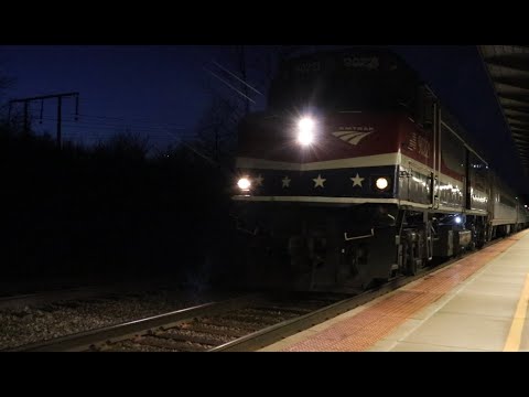 Amtrak 90221 Veterans NPCU Cabbage Unit Leading SB Hiawatha Departing ...